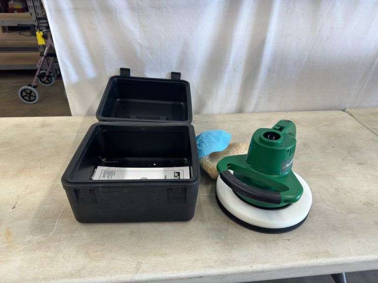 Turtle Wax Buffer w/ Hard Case - Lee Real Estate & Auction Service