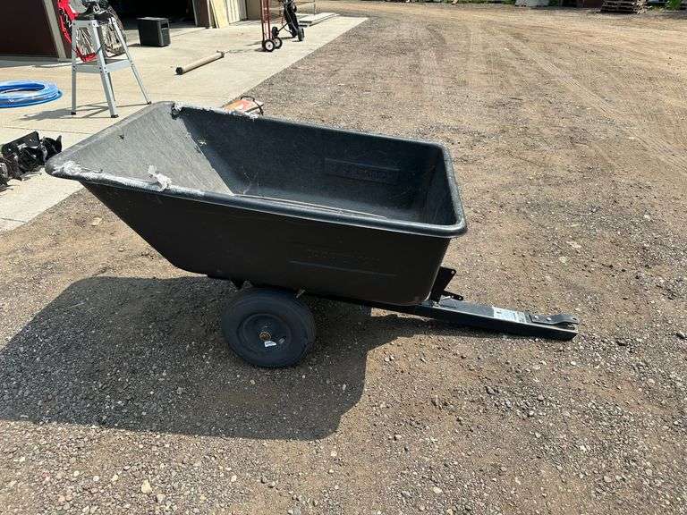 Craftsman Poly Yard Cart - Lee Real Estate & Auction Service