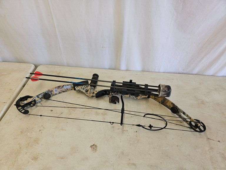 PSE Predator Compound Bow - Lee Real Estate & Auction Service