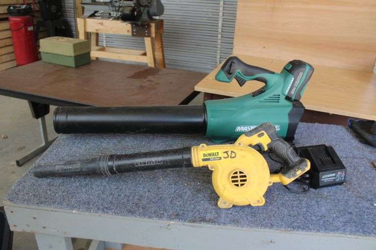 Cordless leaf blowers - Lee Real Estate & Auction Service