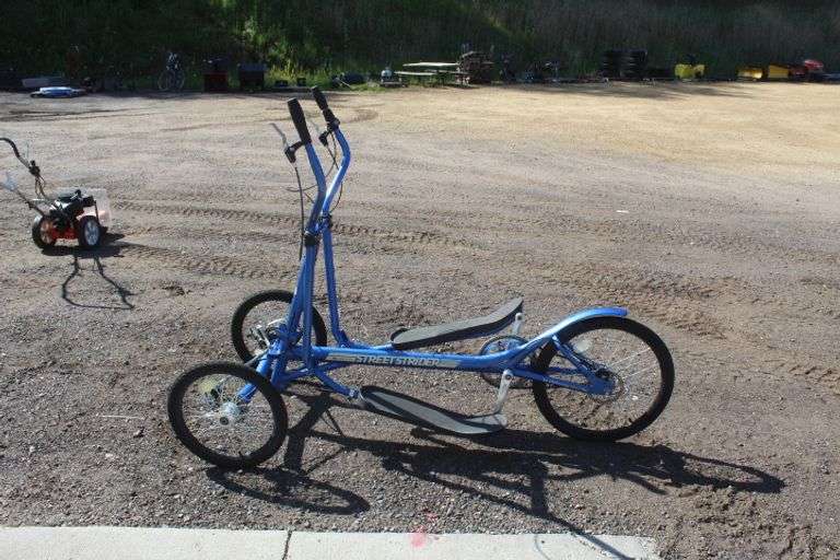Street Strider elliptical 3 wheel bike - Lee Real Estate & Auction Service