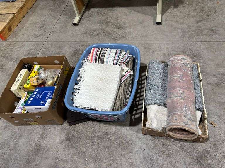 Large Lot of Rugs & Misc. Items - Lee Real Estate & Auction Service