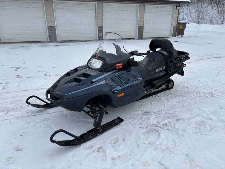 2001 Arctic Cat Pantera Snowmobile - Lee Real Estate & Auction Service