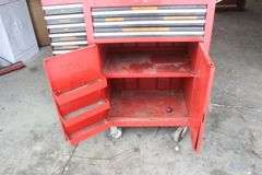 Craftsman stacking tool chest on casters - Lee Real Estate & Auction ...