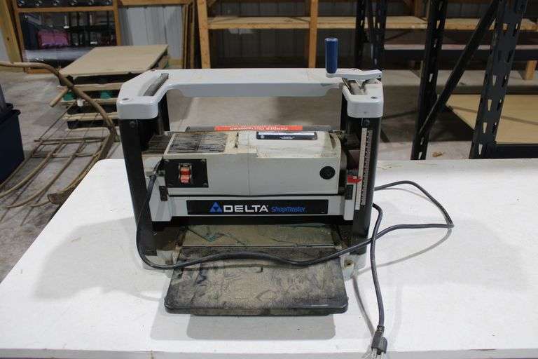 Delta Shop Master 12" elec. planer - Lee Real Estate & Auction Service