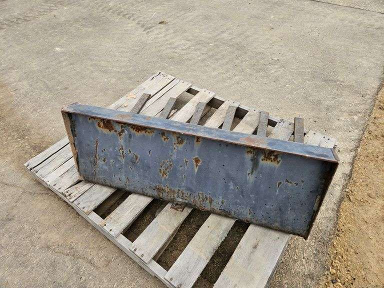 38" Bucket Tines - Lee Real Estate & Auction Service