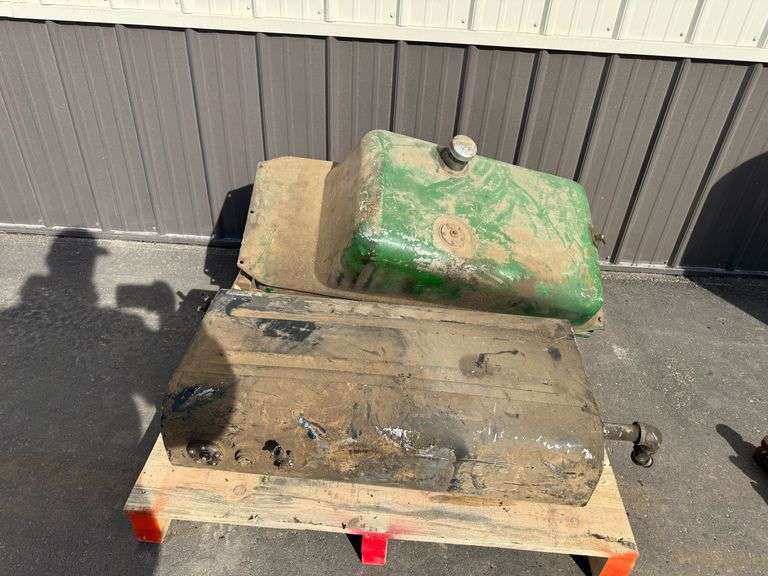 (2) Tractor Fuel Tanks - Lee Real Estate & Auction Service