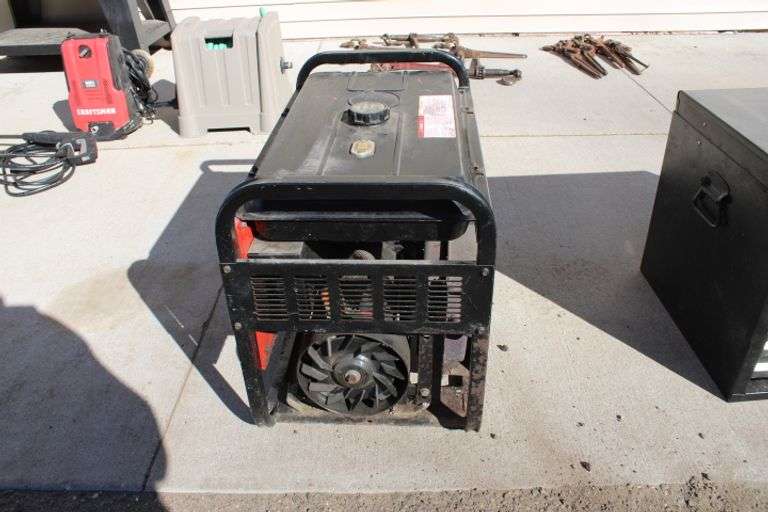 Craftsman 4000 watt portable generator - Lee Real Estate & Auction Service