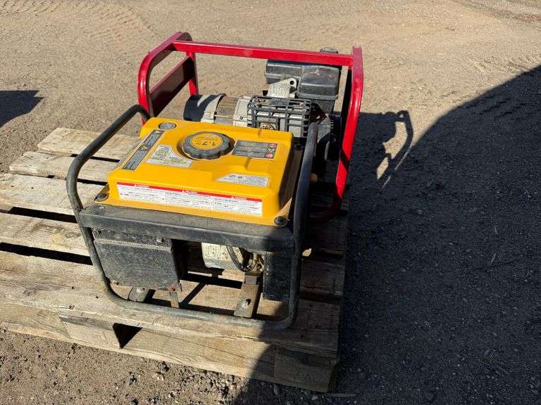 (2) Portable Generators - Lee Real Estate & Auction Service