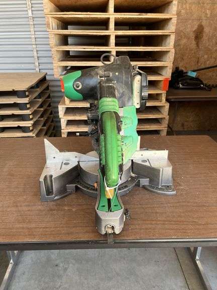 Hitachi 12" elec. sliding compound miter saw - Lee Real Estate ...