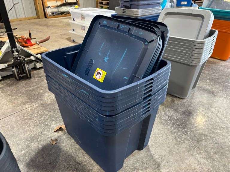 (10) Plastic Totes w/ Lids - Lee Real Estate & Auction Service
