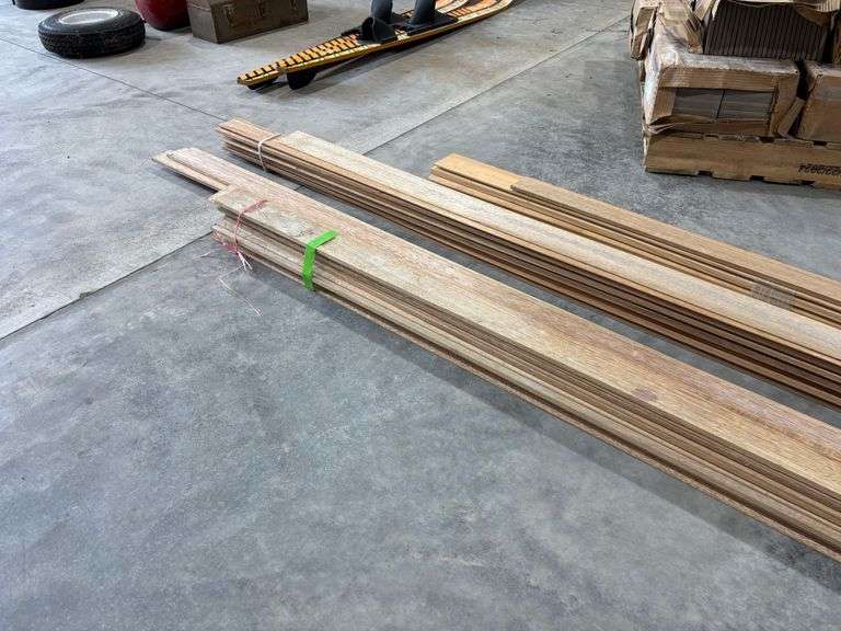 Wood Flooring - Lee Real Estate & Auction Service