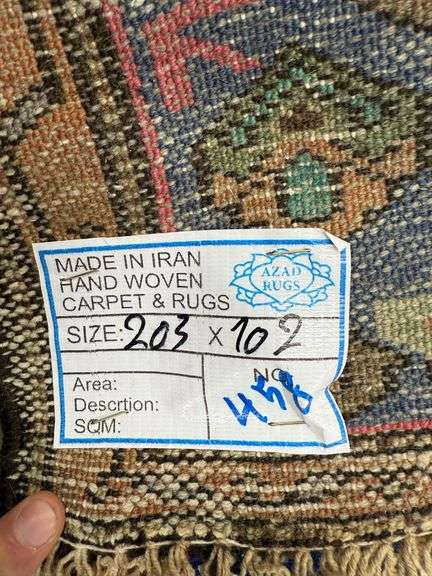 Hand Made Rug - Lee Real Estate & Auction Service