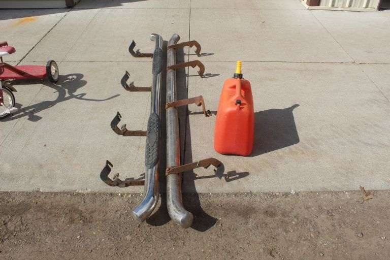 Pair of ext. cab running boards & gas can - Lee Real Estate & Auction ...