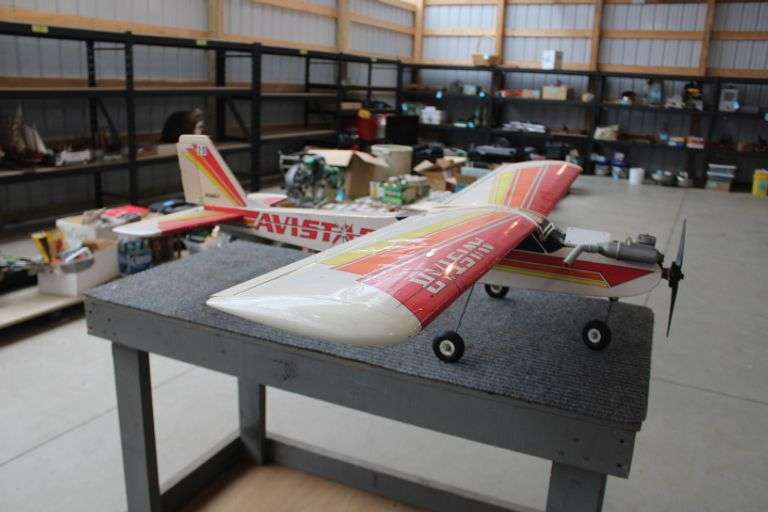 Hobbico RC Avistar airplane w/gas engine - Lee Real Estate & Auction ...