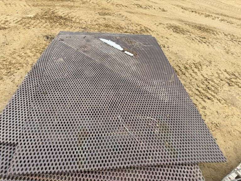 Hog Flooring - Lee Real Estate & Auction Service