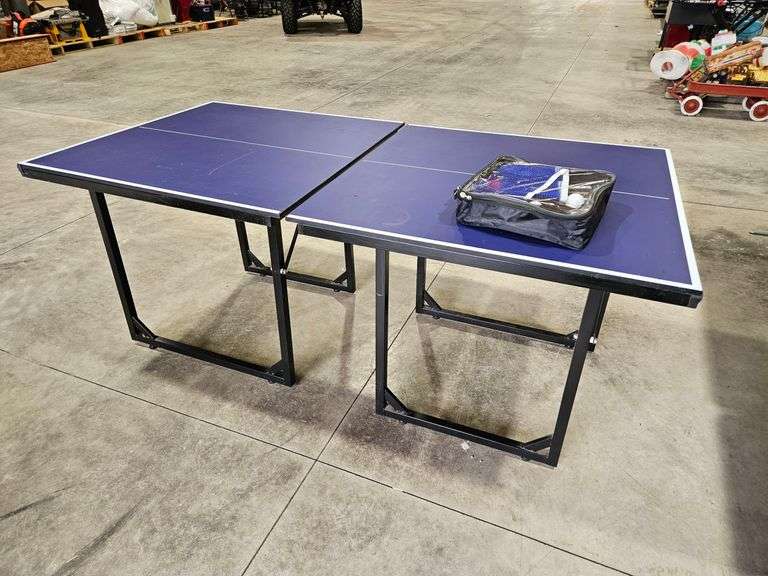 3' x 6' Ping Pong Table w/access - Lee Real Estate & Auction Service