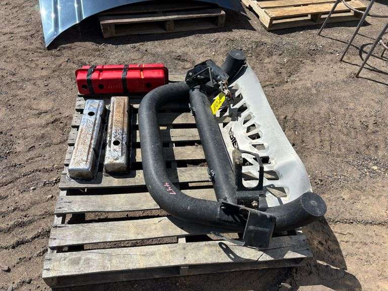 Valve Covers, Universal Bumper - Lee Real Estate & Auction Service