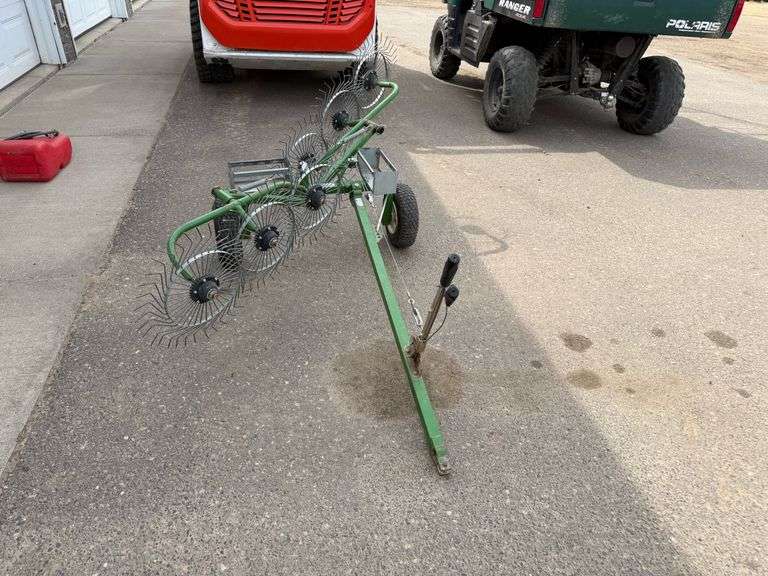 Estate Lawn Wheel Rake - Lee Real Estate & Auction Service
