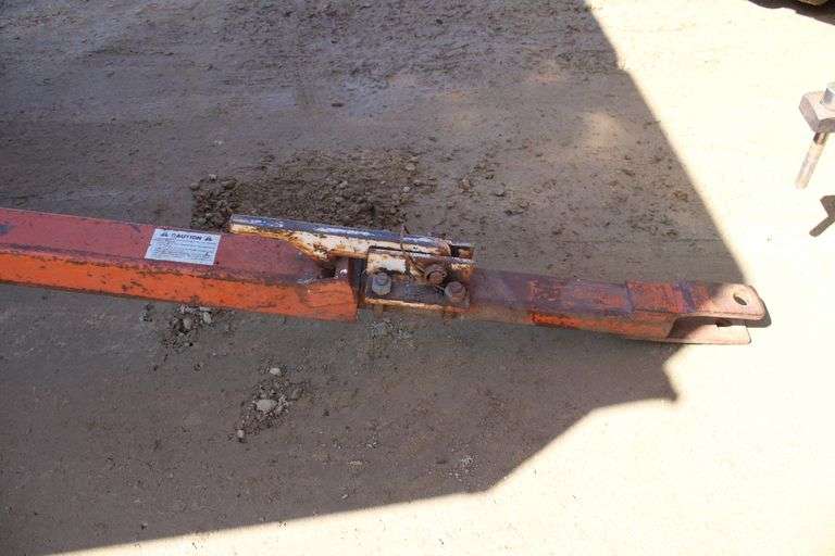 H & S gravity box w/wood extension & running gear - Lee Real Estate ...