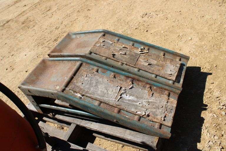 Pair of steel car ramps - Lee Real Estate & Auction Service
