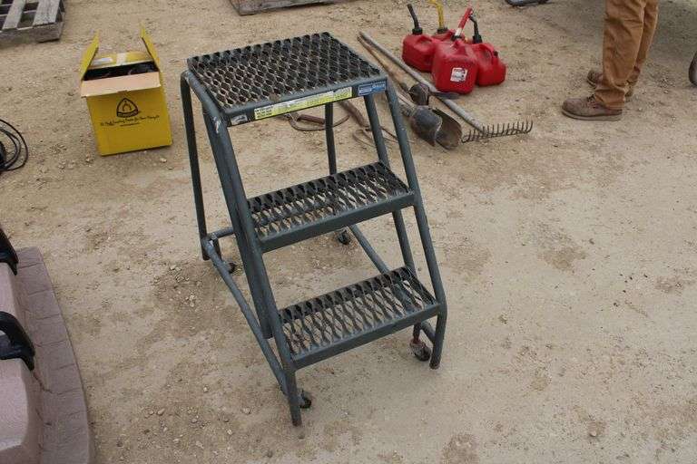 Steel rolling shop steps - Lee Real Estate & Auction Service