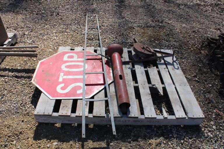 PTO end, Stop sign, pully & ladder - Lee Real Estate & Auction Service