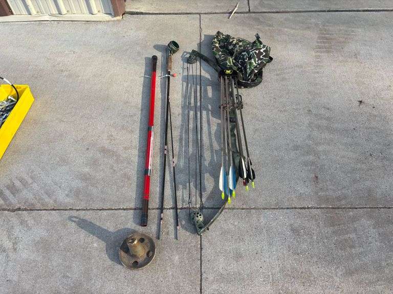 Bow, Fly Rod, & Anchor - Lee Real Estate & Auction Service