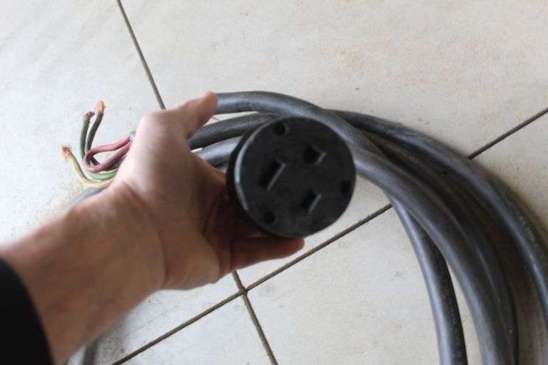 2 HD elec. welding cords 6/4 wire - Lee Real Estate & Auction Service