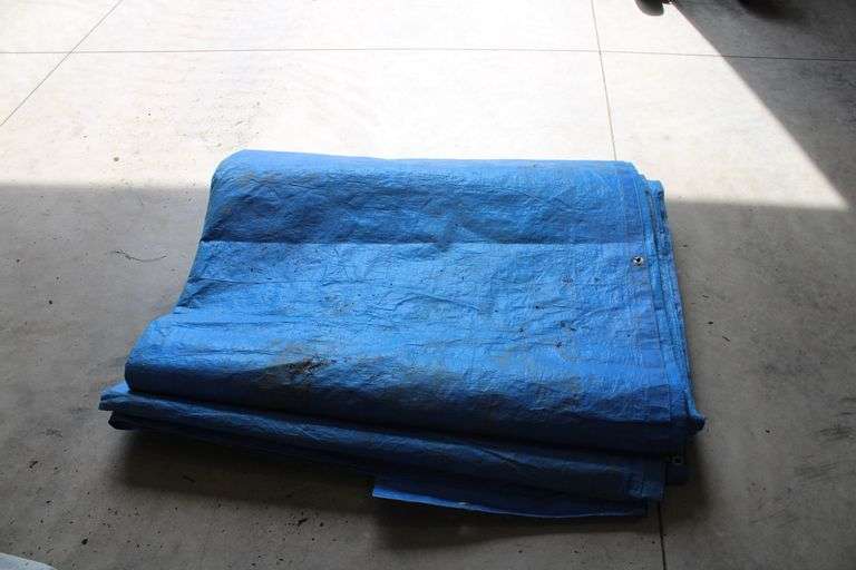 Lg. plastic tarp - Lee Real Estate & Auction Service