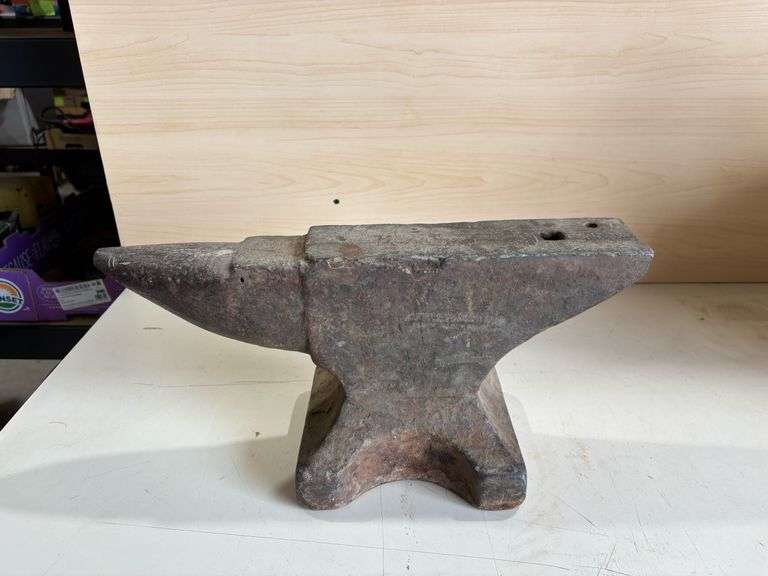 Antique Anvil - Lee Real Estate & Auction Service