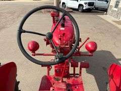 Farmall C Narrow Front Tractor - Lee Real Estate & Auction Service