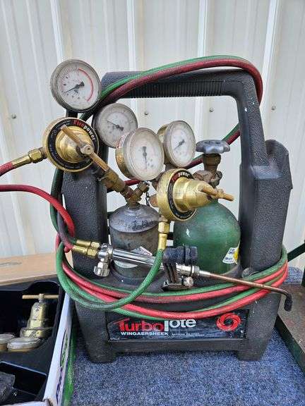 Portable Torch Set with Extras - Lee Real Estate & Auction Service