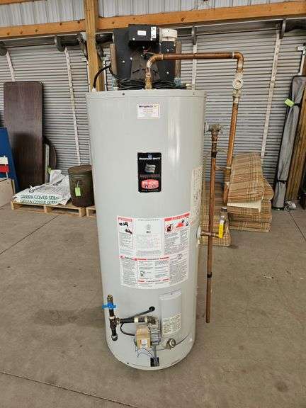 Bradford White Combi Boiler - Lee Real Estate & Auction Service