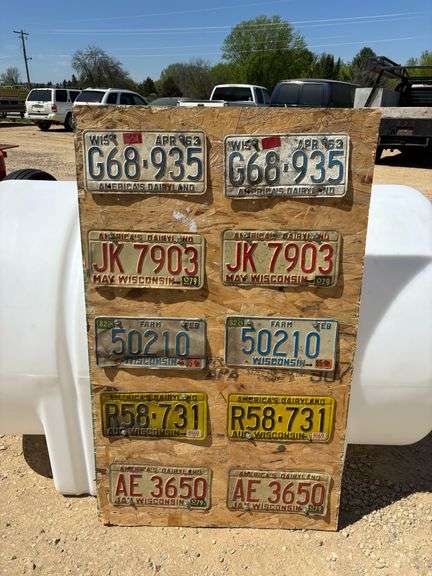 License Plate Display - Lee Real Estate & Auction Service