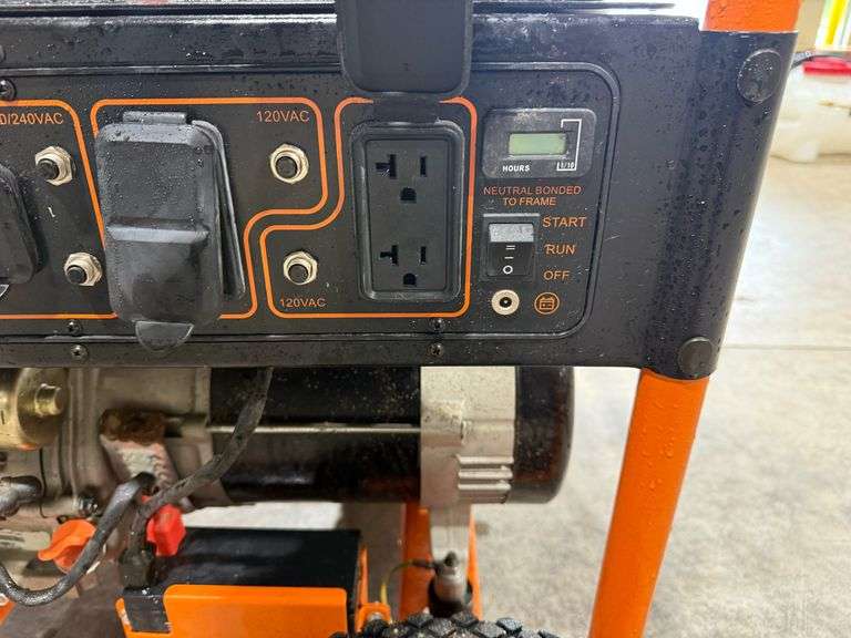 Generac GP6500E Generator - Lee Real Estate & Auction Service
