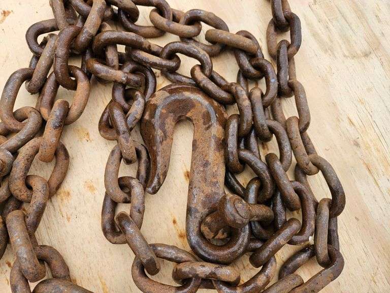 8-ft. Log Chain - good hooks - Lee Real Estate & Auction Service