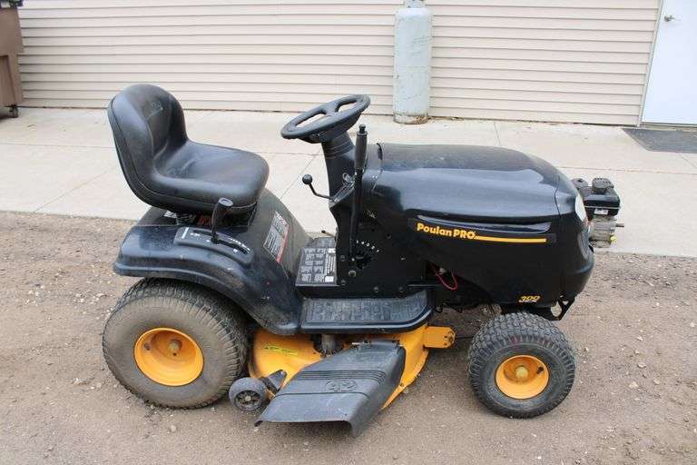 Poulan Pro Riding Lawn Mower - Lee Real Estate & Auction Service