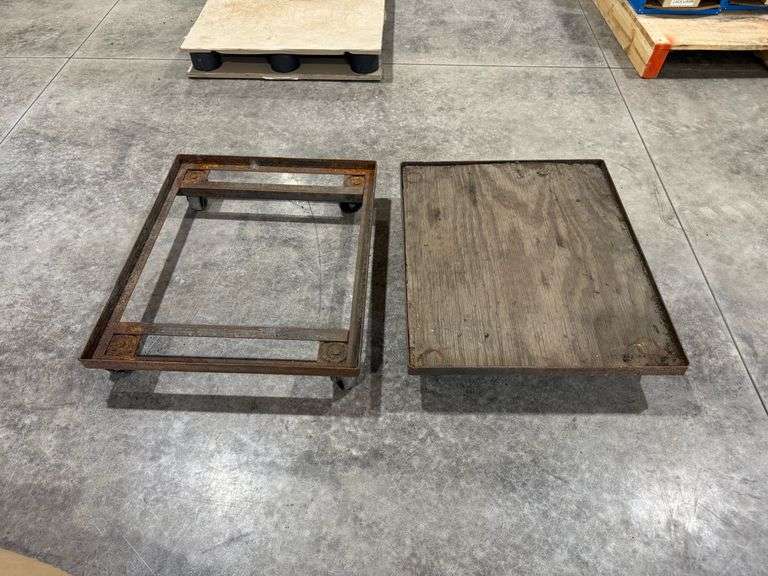 (2) 4-Wheel Carts - Lee Real Estate & Auction Service