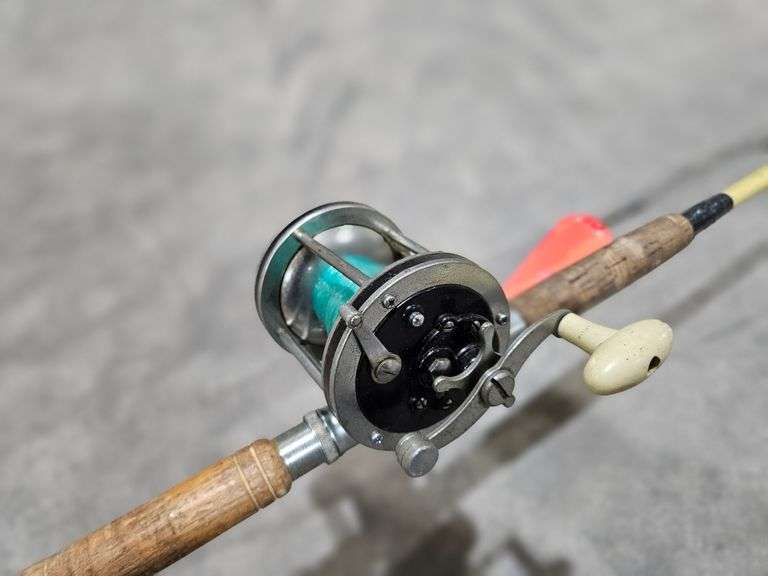 (1) Heavy Action Rod & Reel - Lee Real Estate & Auction Service