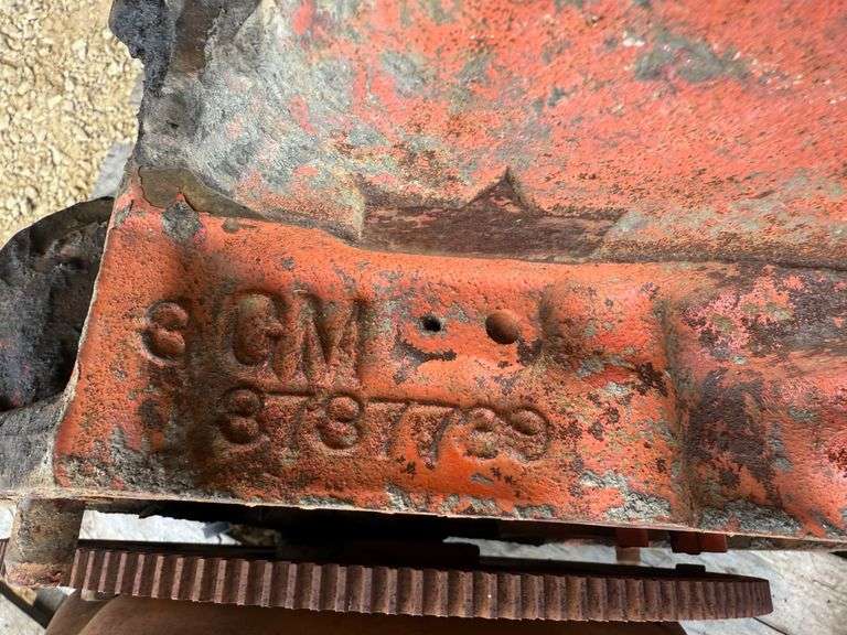 283 Chevy Small Block - Lee Real Estate & Auction Service