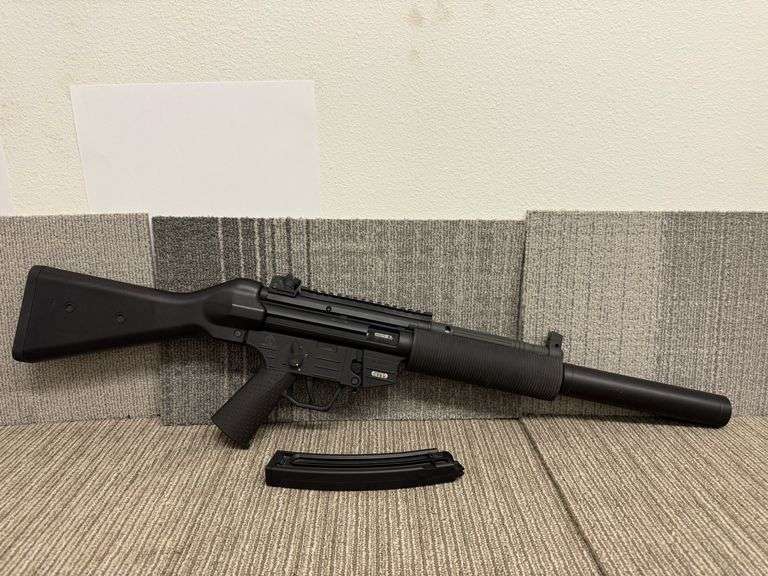 American Tactical .22 Rifle - Lee Real Estate & Auction Service