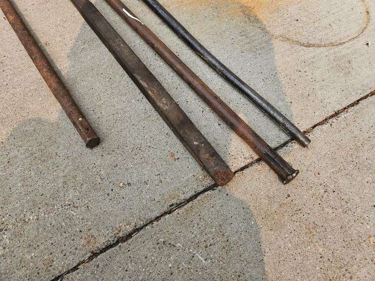 (4) HD Pinch Bars - Lee Real Estate & Auction Service