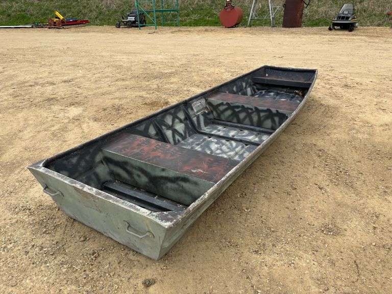 12ft Flat Bottom Boat - Lee Real Estate & Auction Service