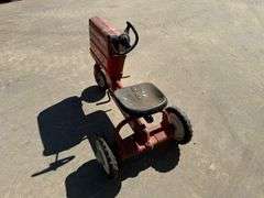 Murray Trac Single Wheel Pedal Tractor - Lee Real Estate & Auction Service