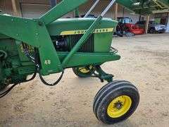 John Deere 2510 Diesel Tractor with Loader - Lee Real Estate & Auction ...