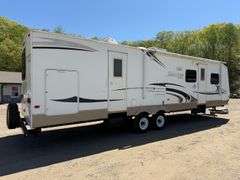 2008 Keystone Sprinter 311BHS Camper - Lee Real Estate & Auction Service
