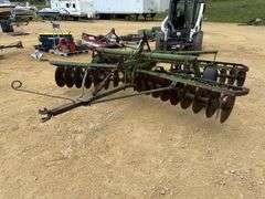 10’ John Deere Pull Type Disk - Lee Real Estate & Auction Service