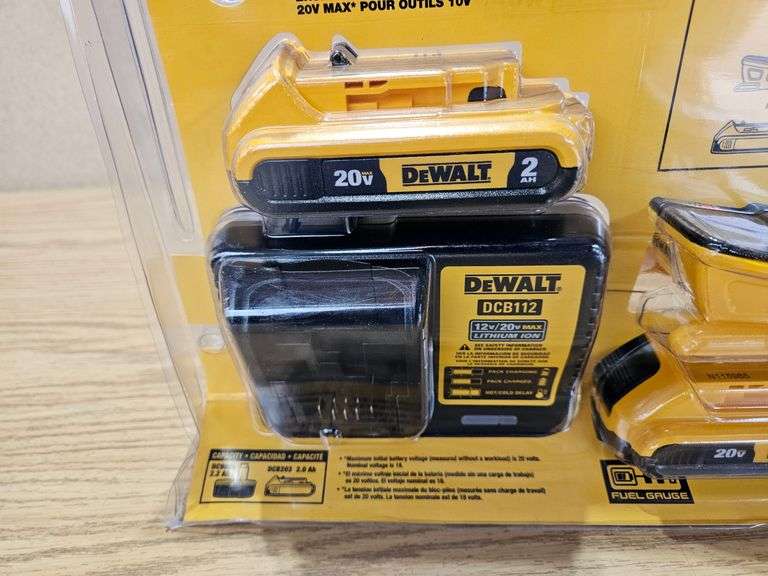 DeWalt 20v Battery Adaptor Kit (new) - Lee Real Estate & Auction Service