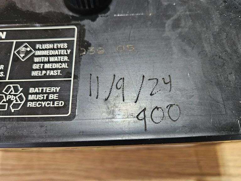 Interstate Battery - Lee Real Estate & Auction Service